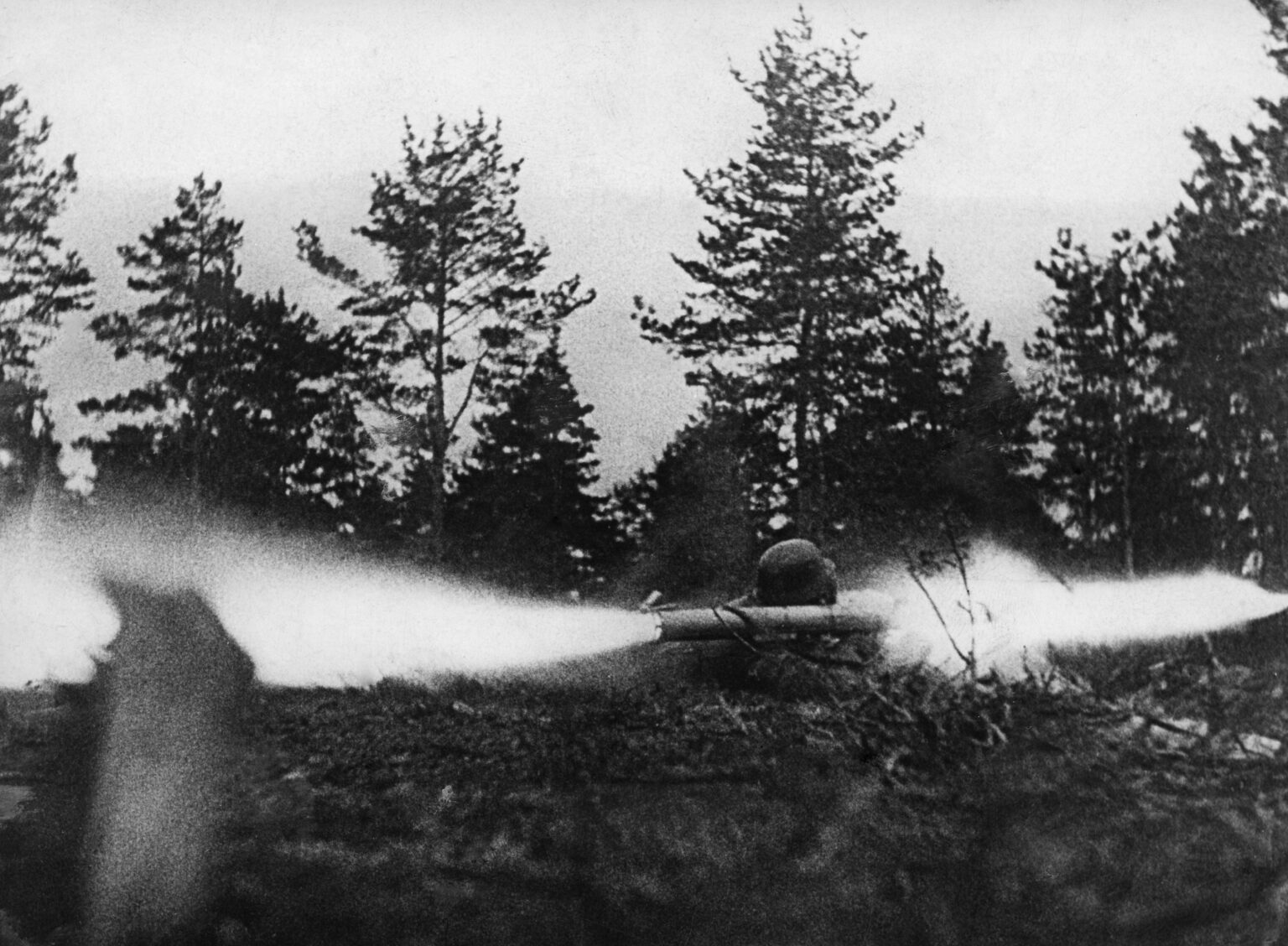 The Panzerschreck Anti-tank launcher – Military Battle Zone